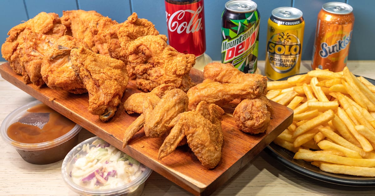 Selandra Rise Chicken restaurant menu in Clyde North - Order from Menulog