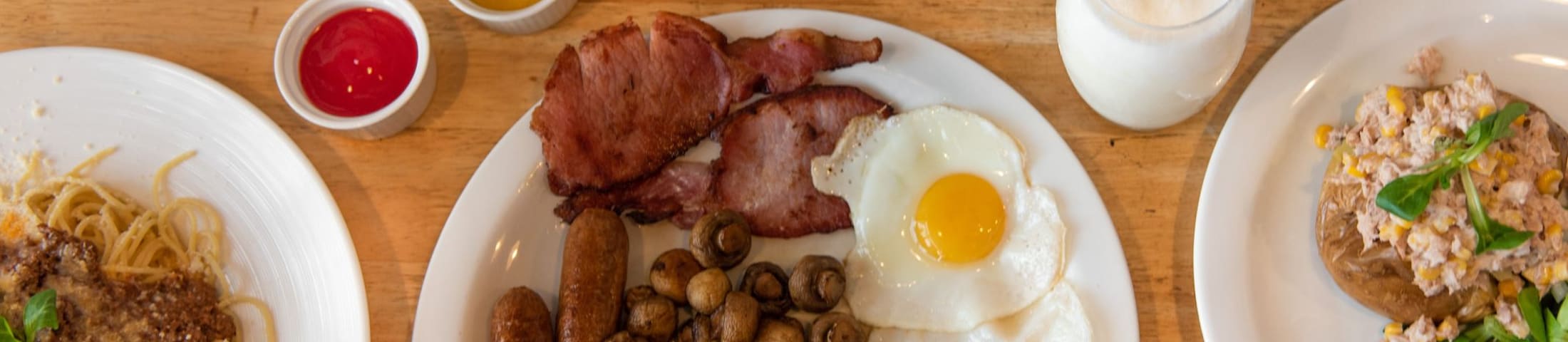 Mini Mart Pooraka (European Cafe) restaurant menu in Pooraka - Order ...